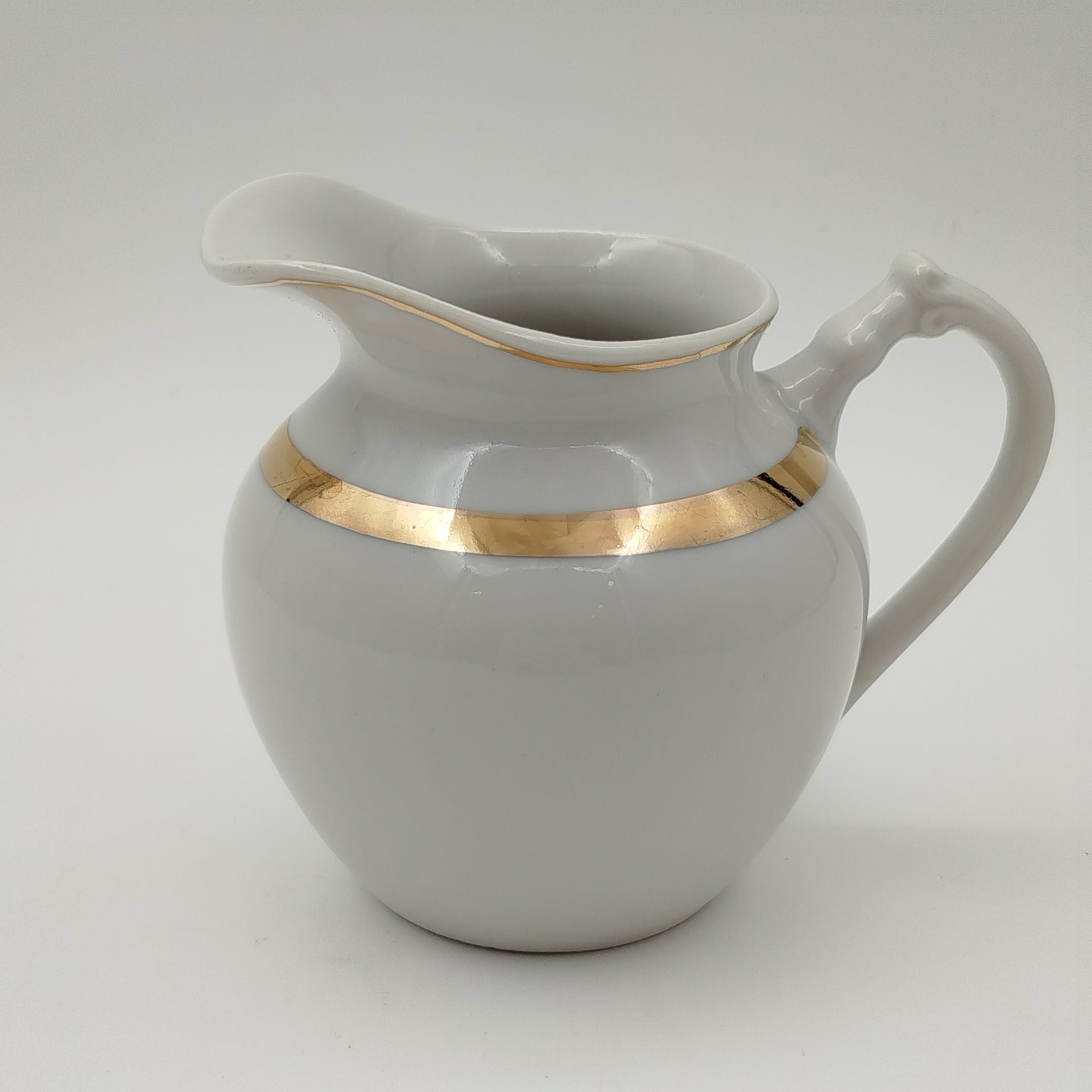 Молочник, фарфор, золочение, Дулевский фарфоровый завод (Дулёво), СССР, 1967 г.