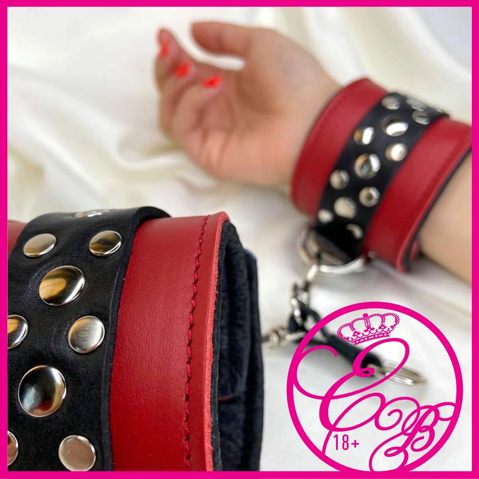 БДСМ наручники из натуральной кожи с пряжкой(красный)