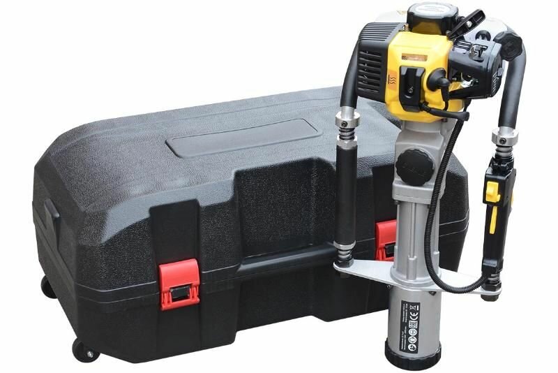 Бензиновый копер TSS-65GPD (80 мм) в кейсе ТСС