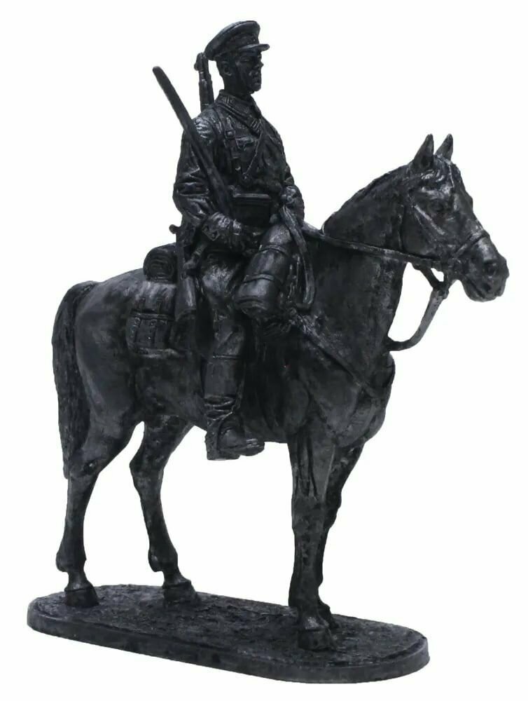 Красноармеец - кавалерист, 1939-43 гг. СССР оловянный солдатик некрашеный