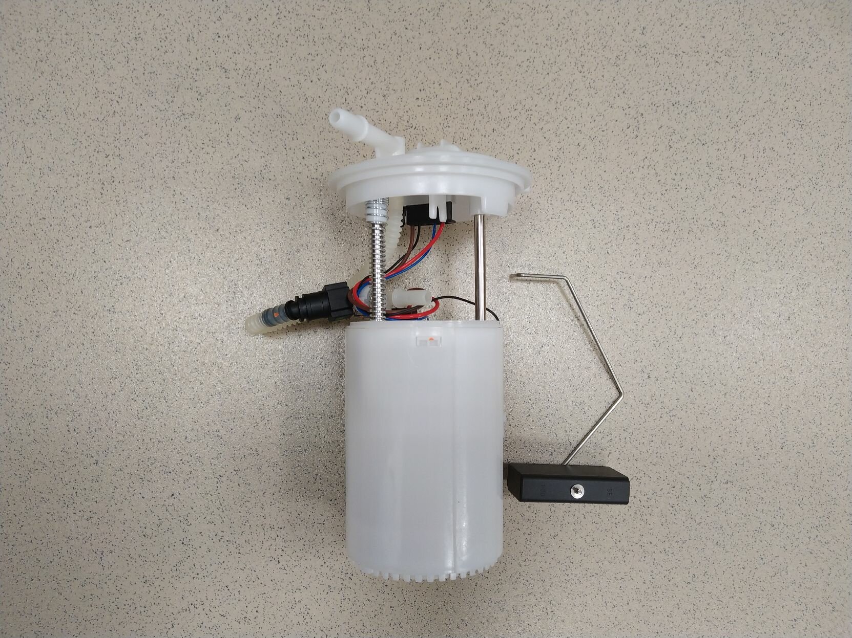 Насос топливный (один выход) Chery Tiggo [2.0 16V 4AT внедорожник 4X2] T111106610AB