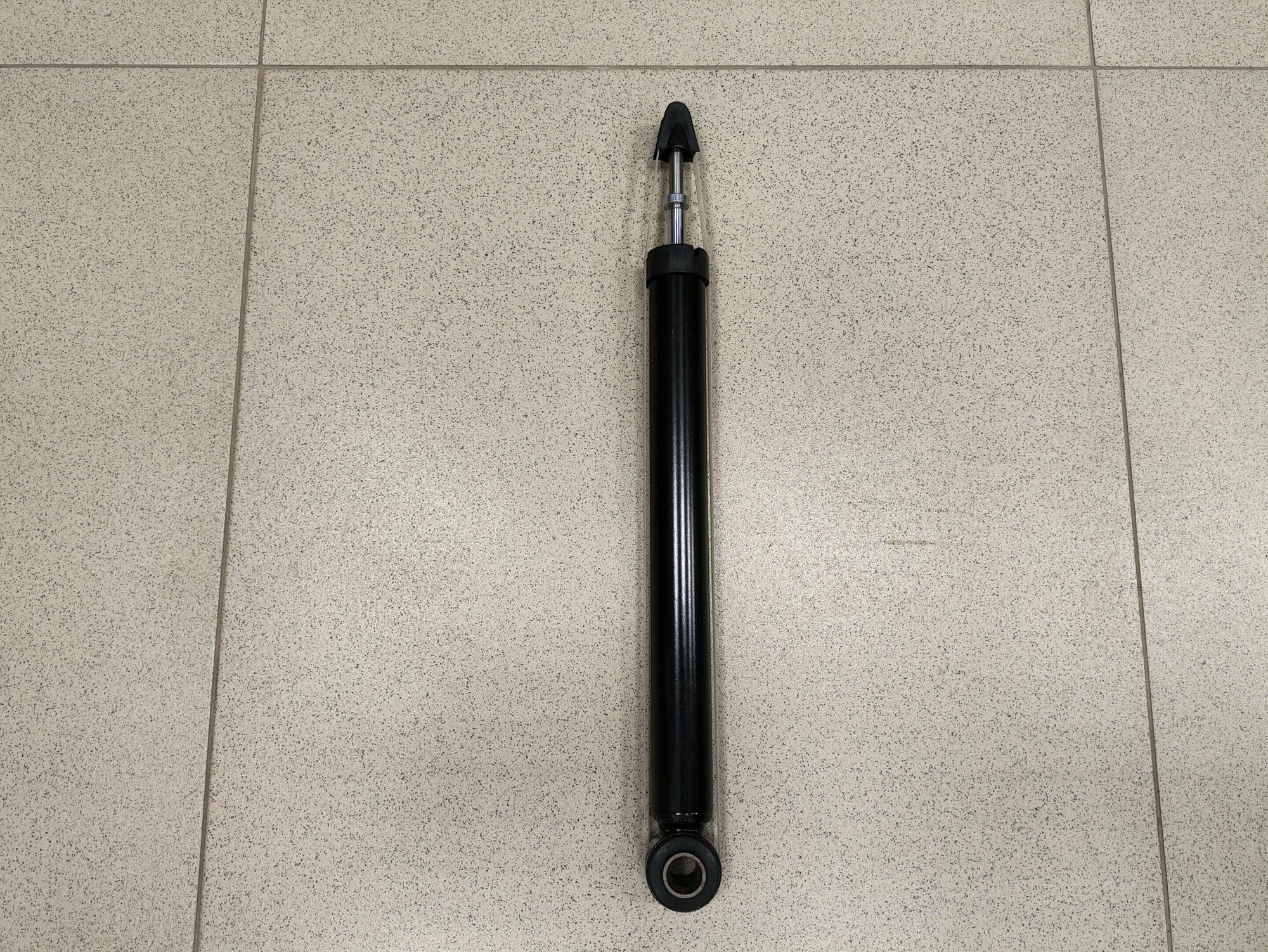 Амортизатор задний Geely MK Cross [1.5 16V 5MT хетчбэк] 1014001676