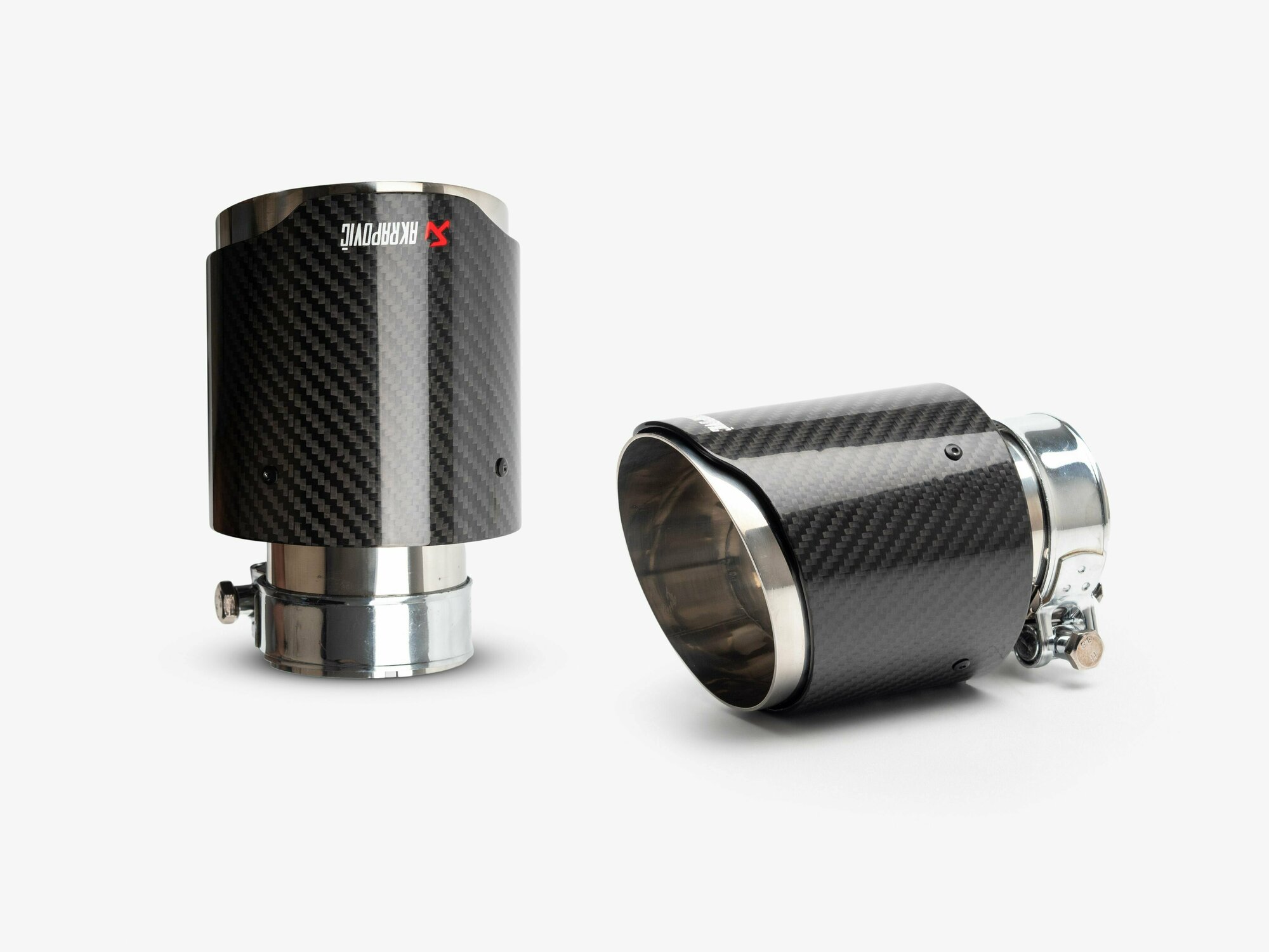 Насадки на глушитель Akrapovic 63/102 глянцевые из карбона и нержавеющей стали для выхлопной системы автомобиля