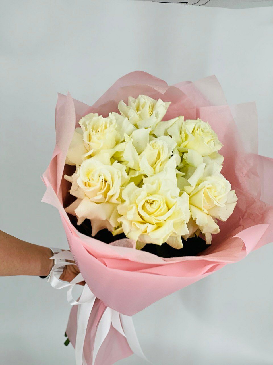 Букет пышных французских роз любимой девушке