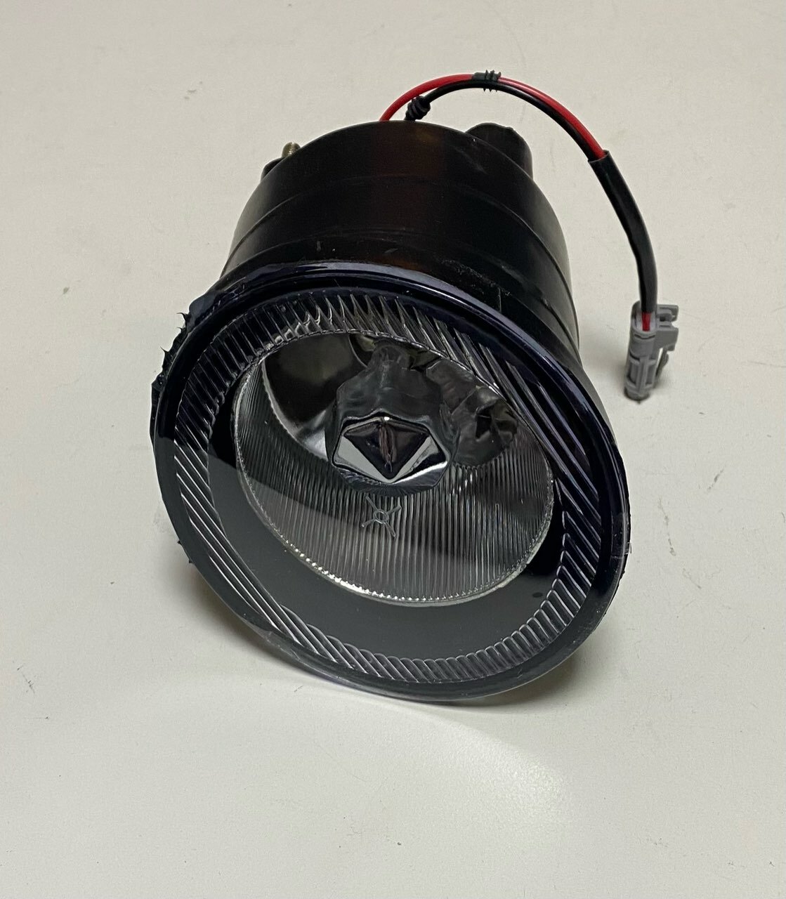 Фара противотуманная правая Great Wall Hover M2 [1.5 16V 5MT универсал 4X2] 4116200B11B1