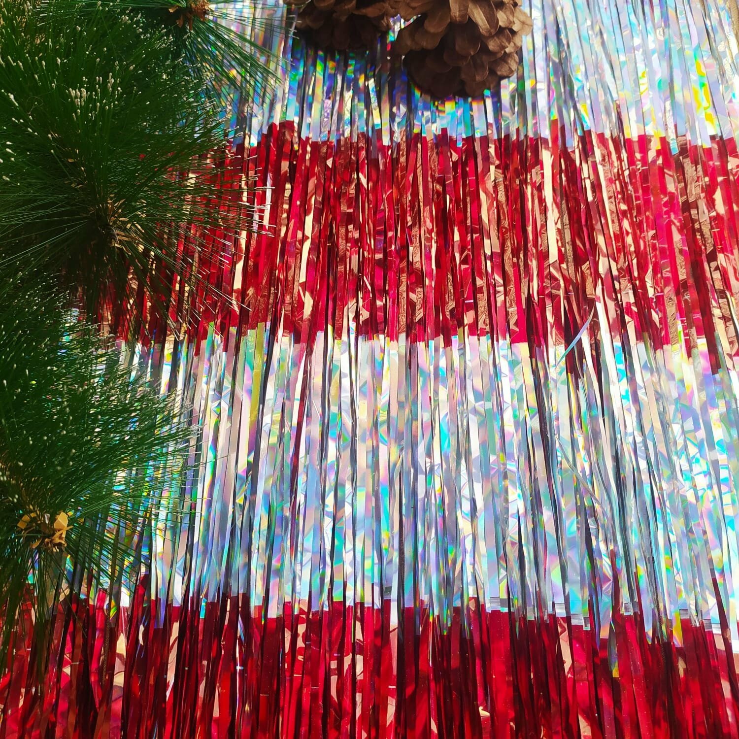 Дождик новогодний "Шахматы", фольга, 10x100 см, 5шт, красный