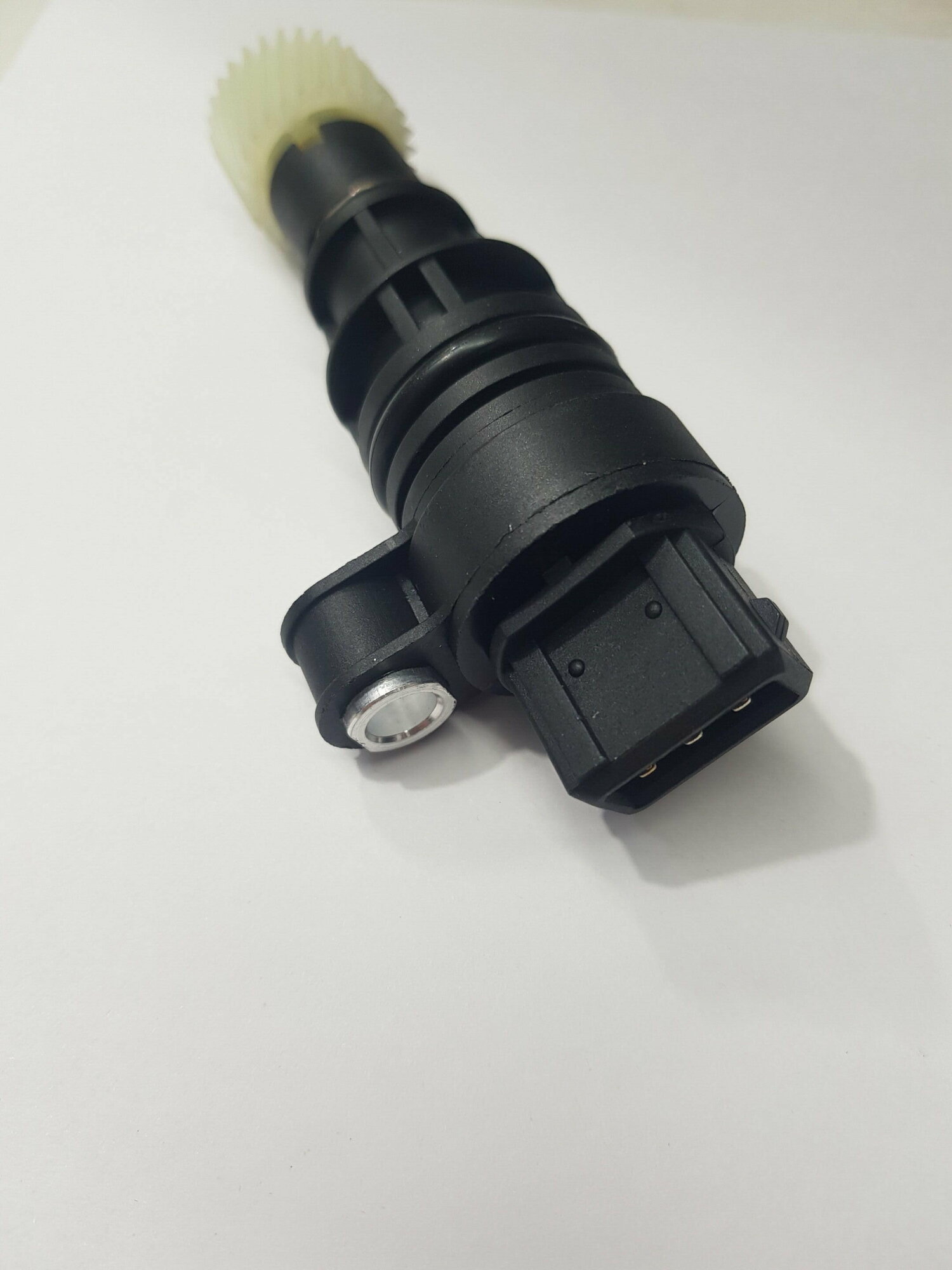 Датчик скорости Geely Emgrand X7 [2.0 16V 5MT внедорожник] 3016007540