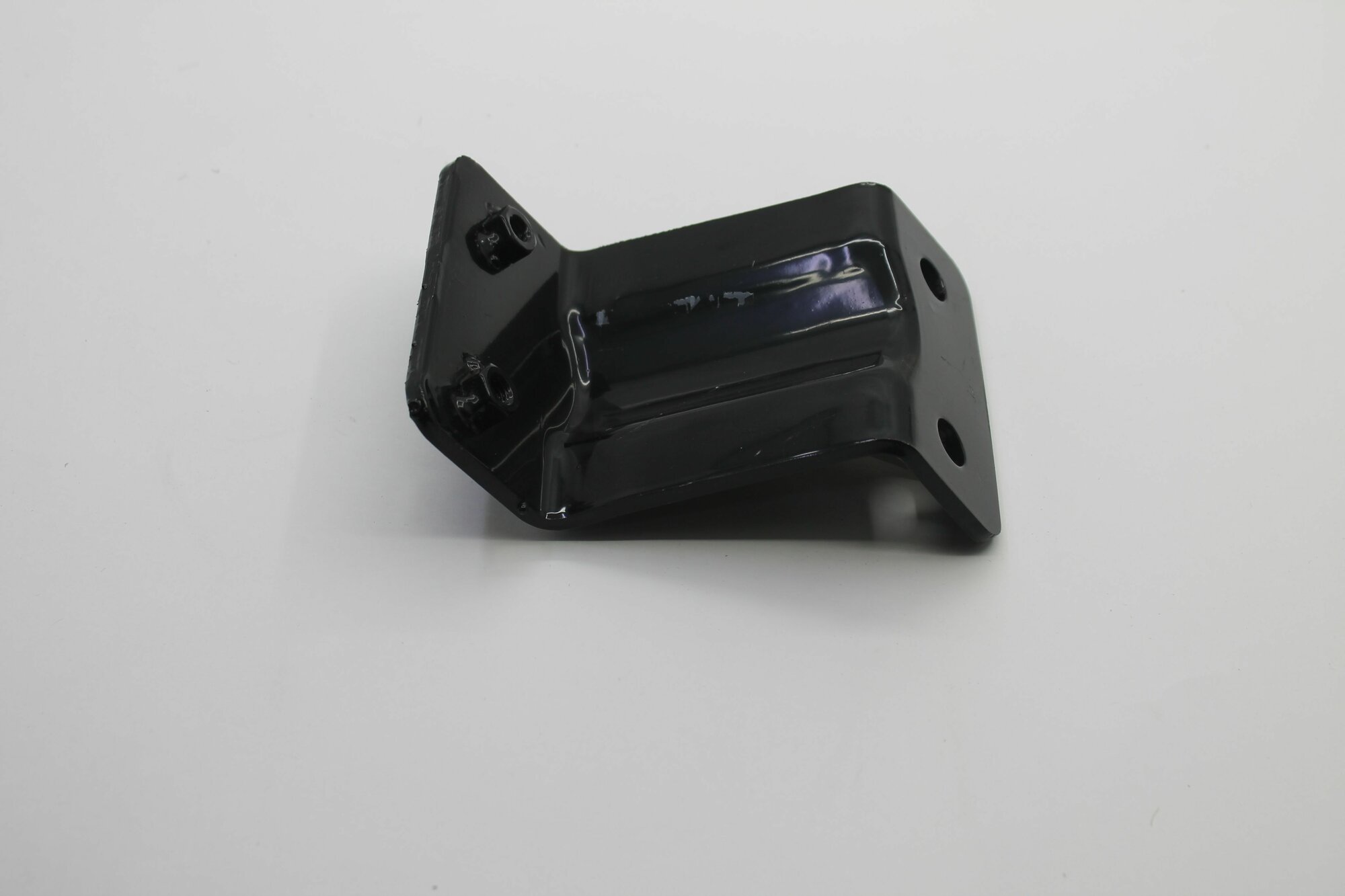 Кронштейн бампера ГАЗон NEXT переднего