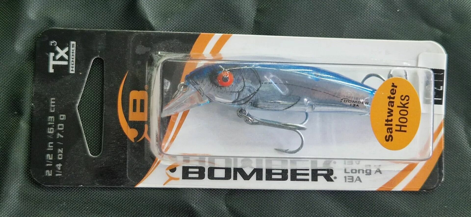 Воблер BOMBER Pro Model 13A Long A Длина:6.4 см; Вес:6.9 гр; Цв. Silver flash Blue Back