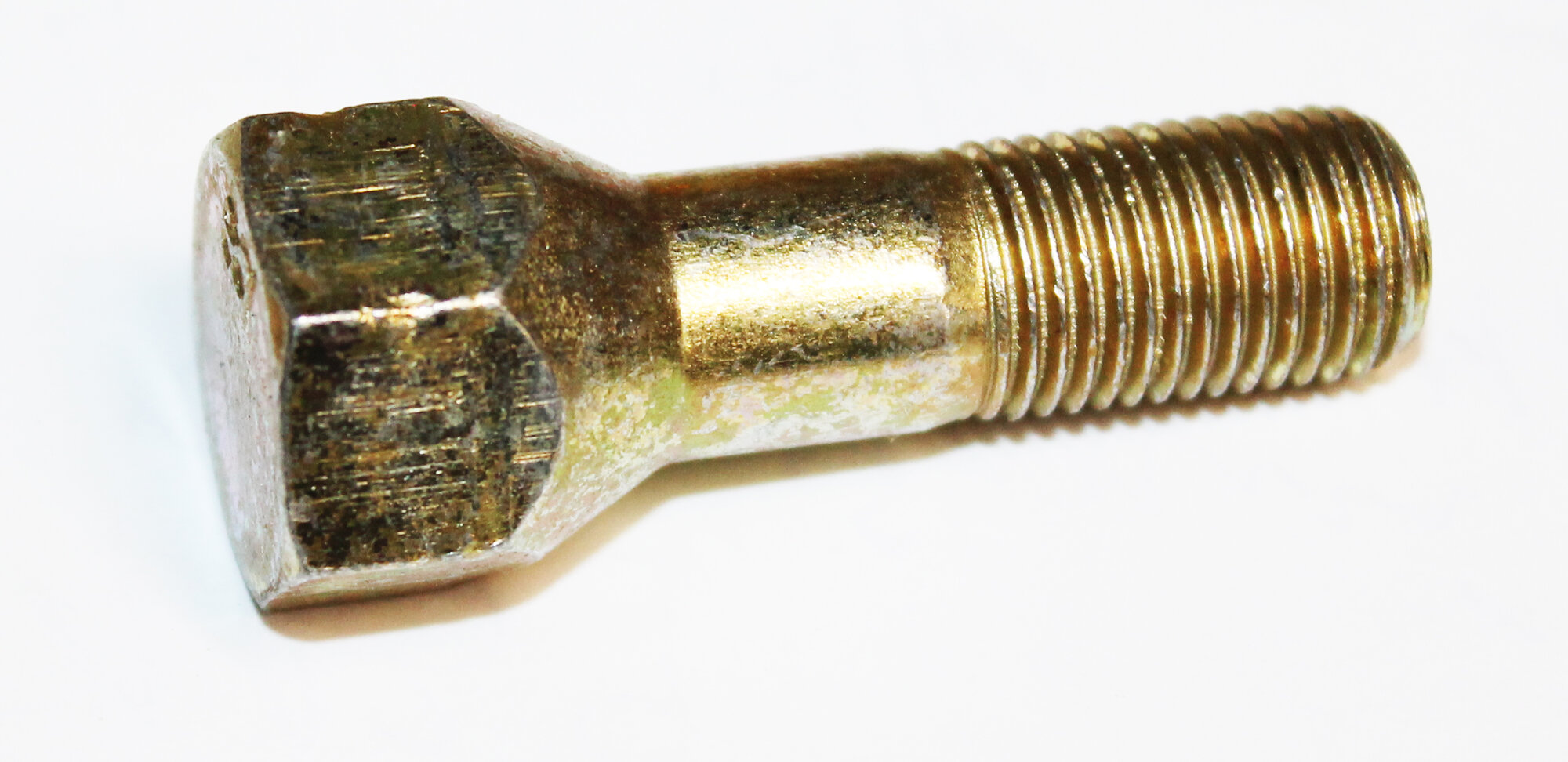 Болт М12х 32х1.25 БелЗАН ВАЗ 2101 колесный конус 19кл, 20 шт