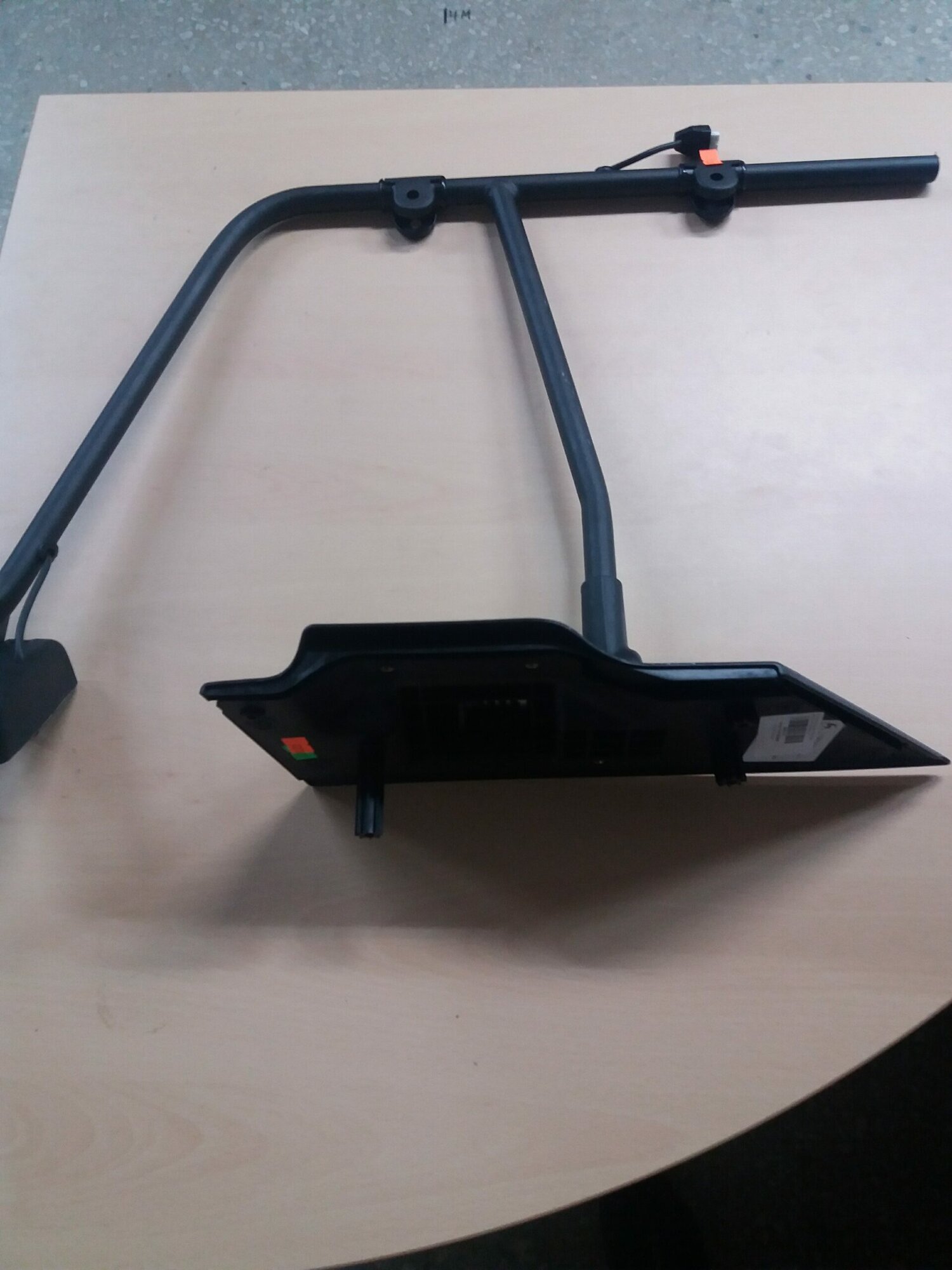 Кронштейн зеркала Газон Next правый