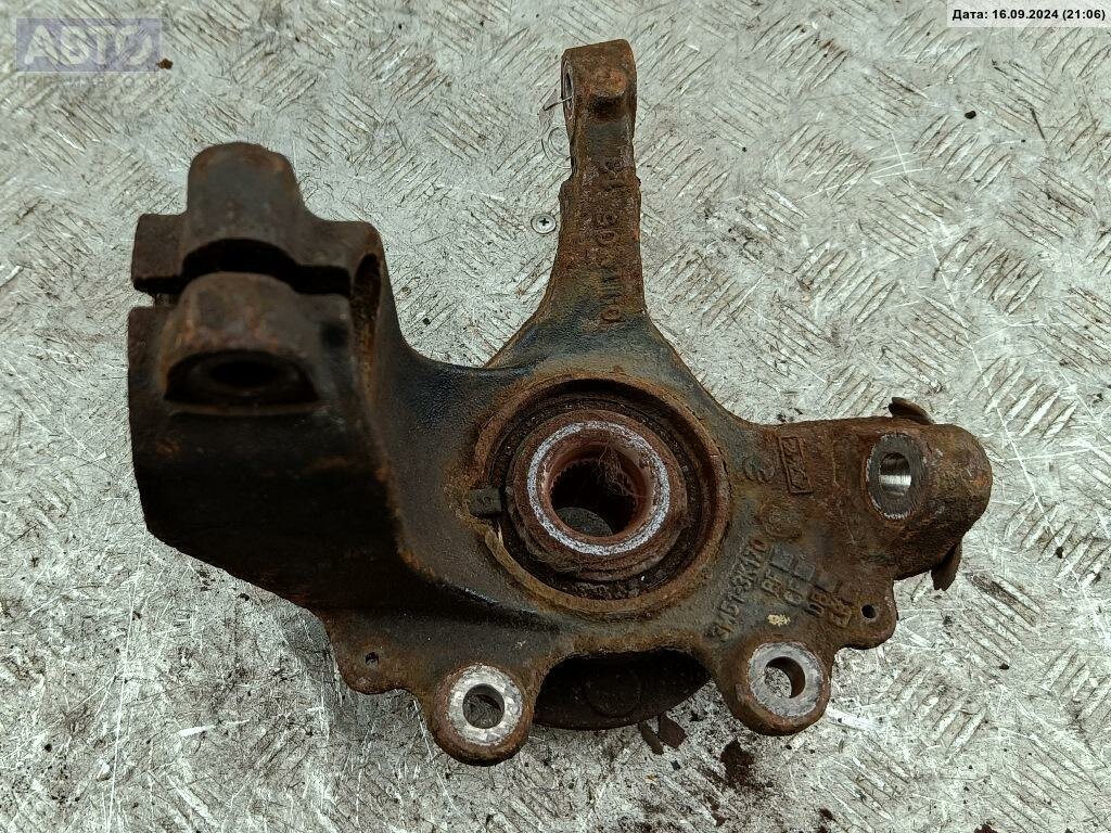 Ступица передняя правая Ford Focus 2 (2004-2010)