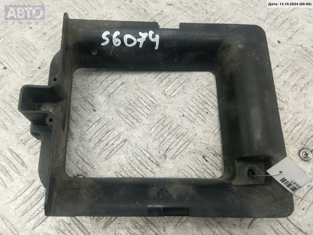 Корпус салонного фильтра Audi 80 B4 (1991-1996)