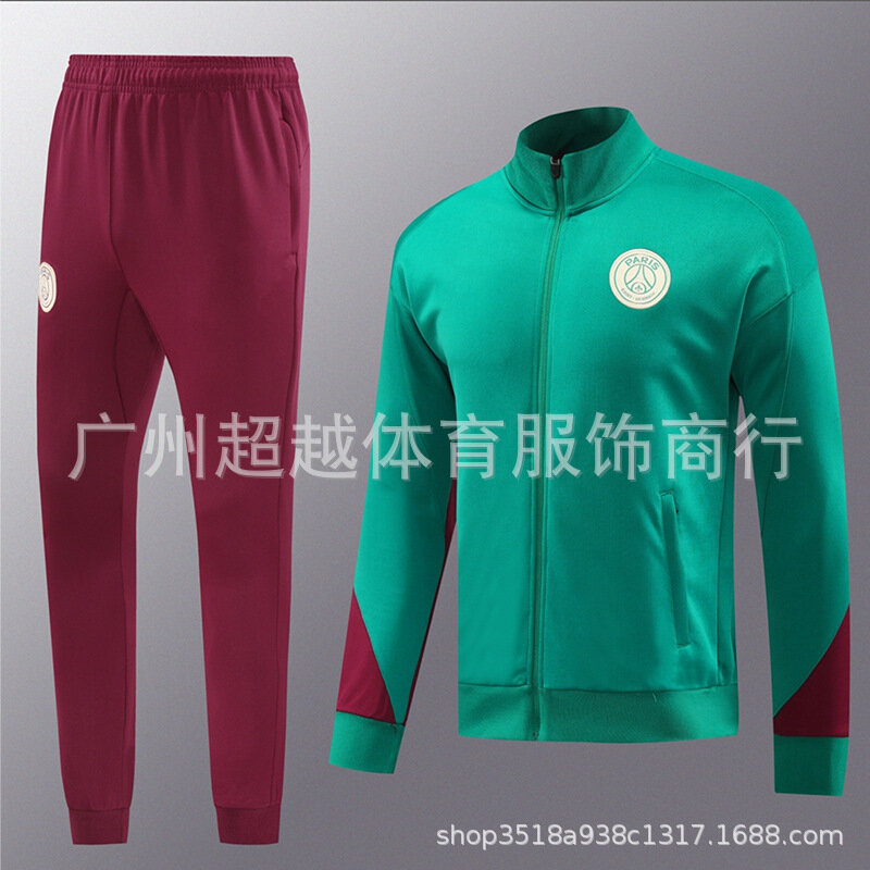 Комплект одежды