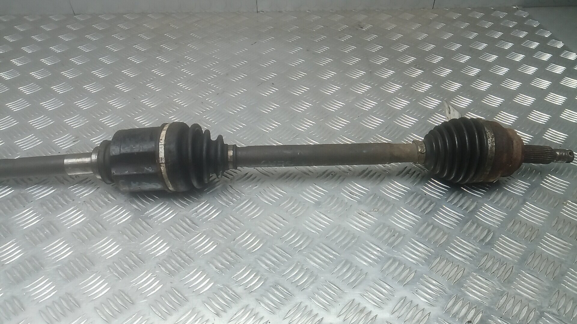 Привод передний правый MITSUBISHI OUTLANDER 2, Номер 3815A176