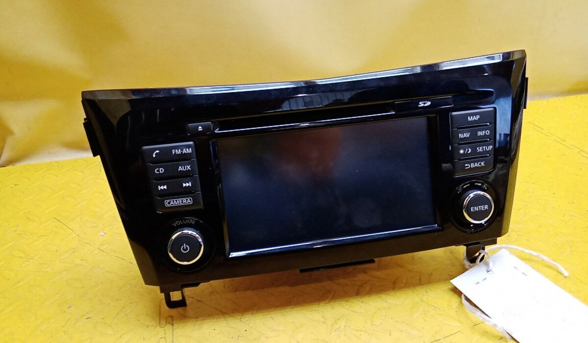 Магнитола Qashqai (J11) Nissan LCN2K70B00