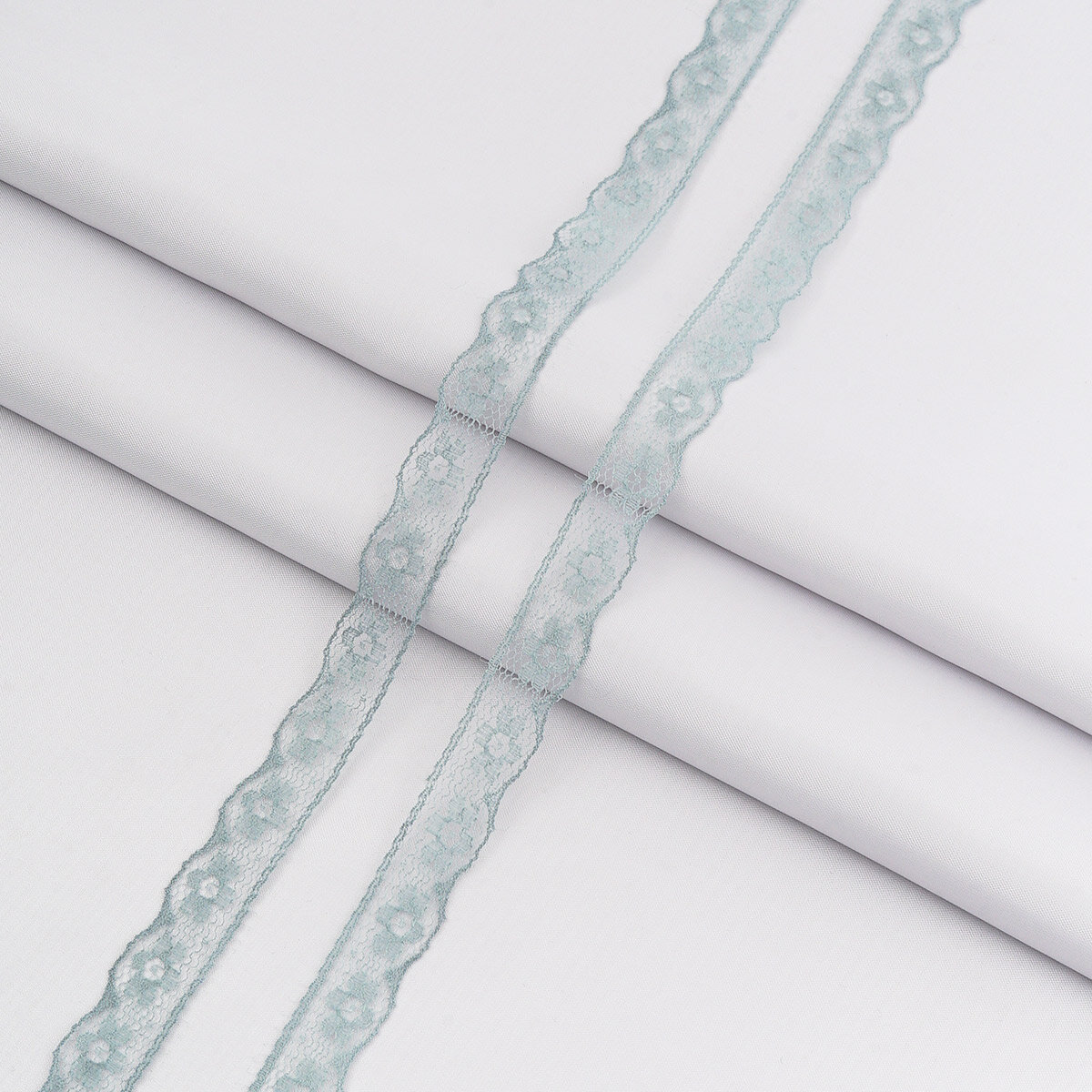 26763 Кружево капрон 136-1, 1,4см уп. 30м, 100% п/э, цв. серый, 30 м