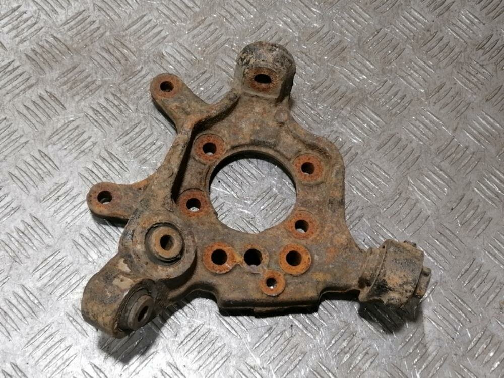 Кулак задний правый NISSAN Murano z50 43018CN200