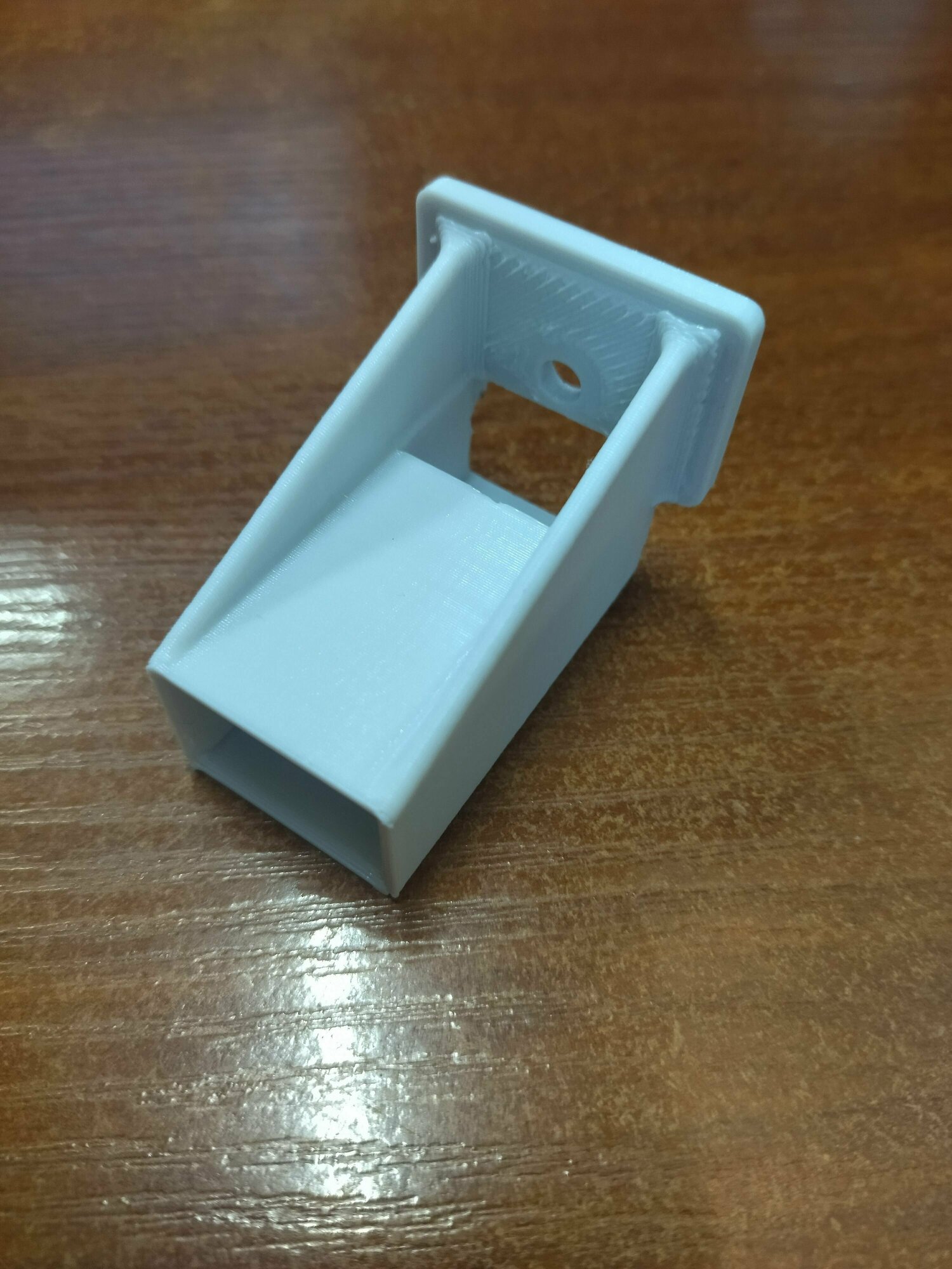 2шт. Кронштейн цоколя холодильника для Indesit C236G (3D печать, c00857056-2)