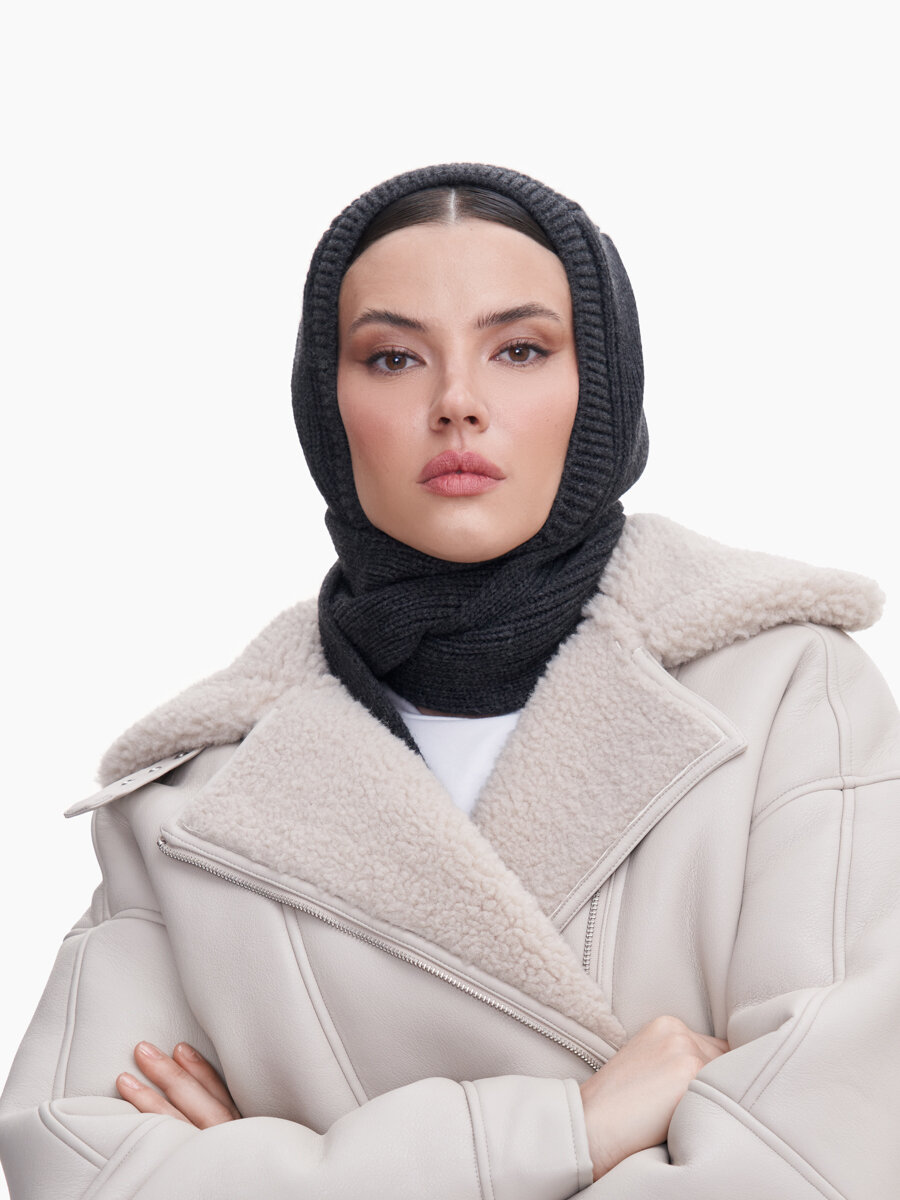Шарф-капюшон для женщин