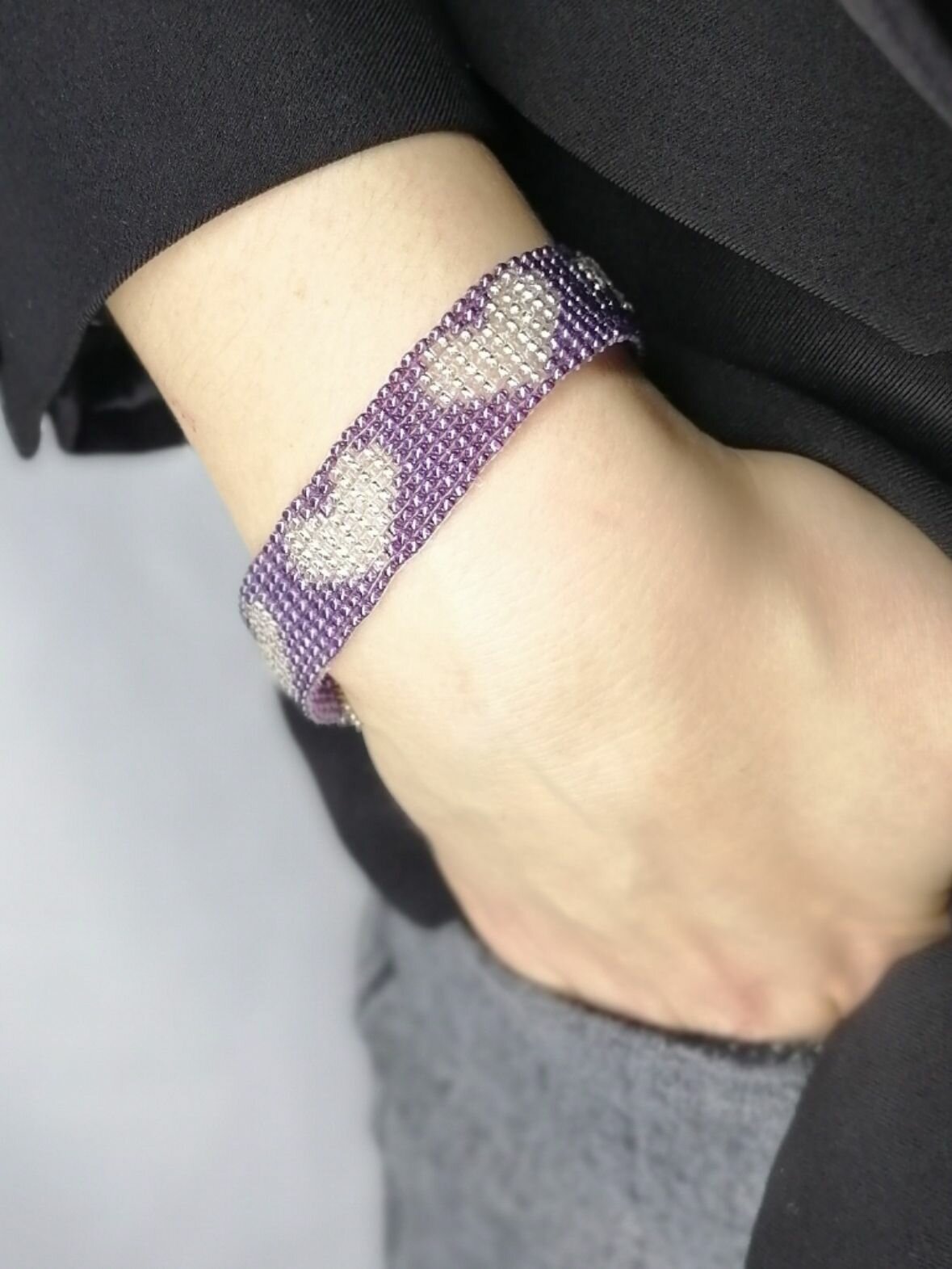 Плетеный браслет, бисер