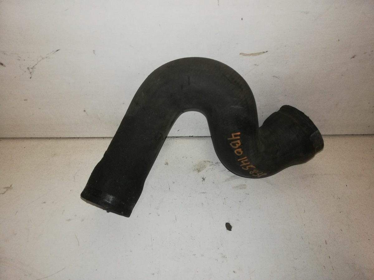 Патрубок интеркулера Volkswagen Passat B5 AEB 4B0145838