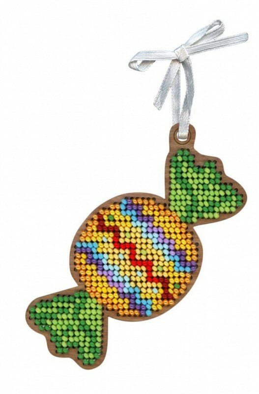 Набор для вышивания Щепка #О-064 Ёлочная игрушка "Конфета", Вышивка бисером, 8 х 9 см