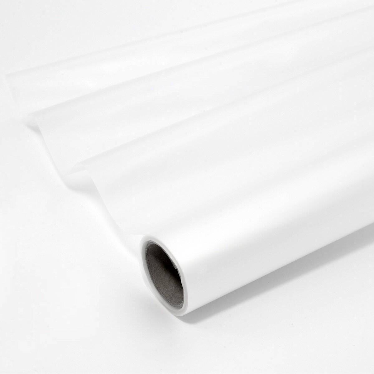 Пленка для цветов и подарков матовая без принта, 70 см*10 м, Айрис