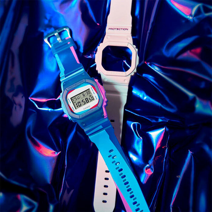 Наручные часы CASIO G-Shock, голубой, белый, фиолетовый — фото 1
