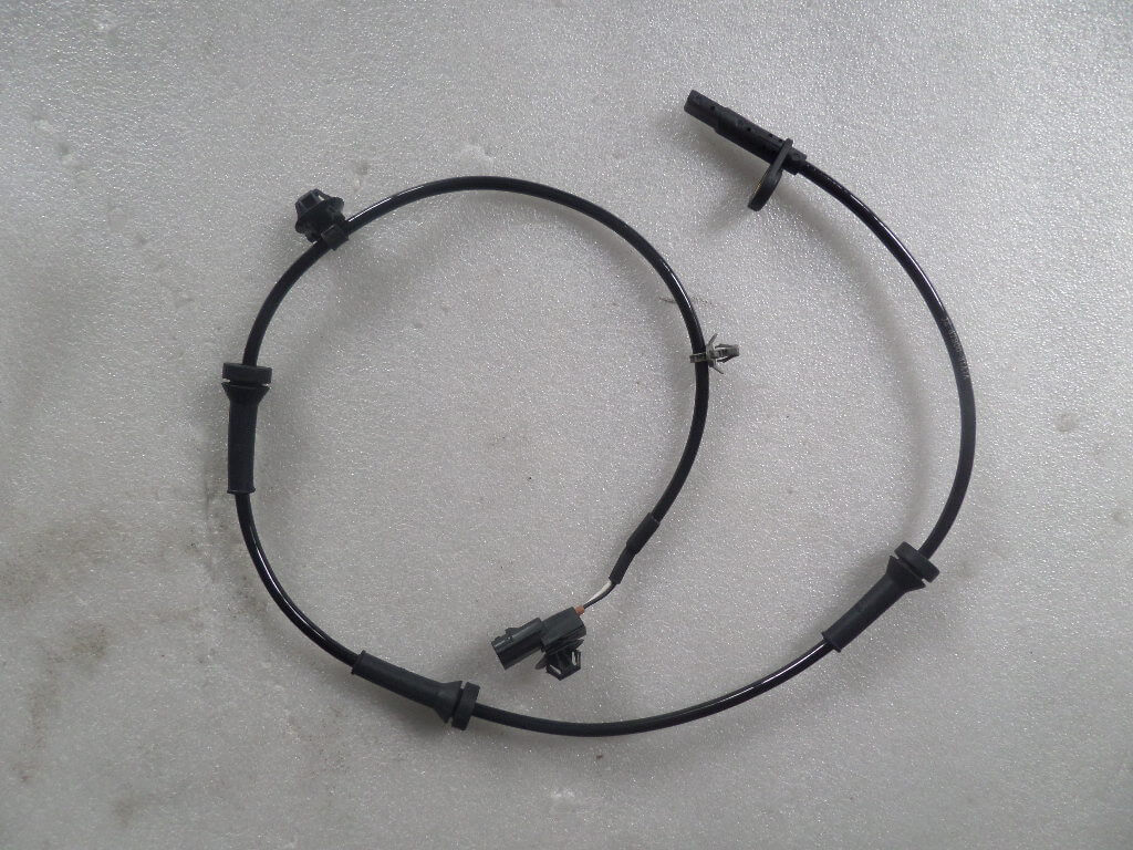 MAGTECHNIC mag3326 датчик abs задний Nissan (Ниссан) altima (2012 / 08 - 2017) Nissan (Ниссан) Maxima (Максима) (2015
