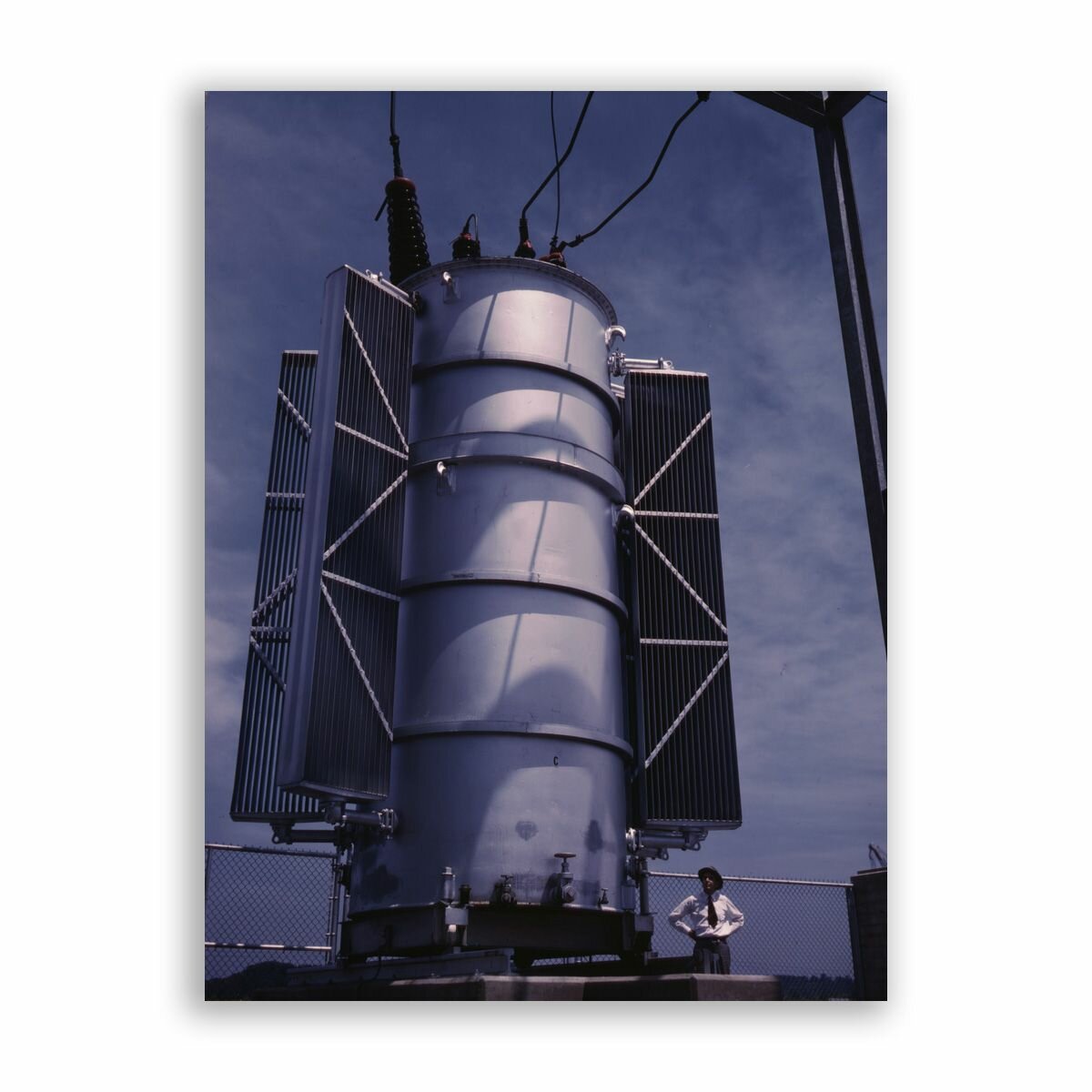 Постер, плакат на бумаге / Американские индустриальные ретро фотографии / Размер 60 x 80 см