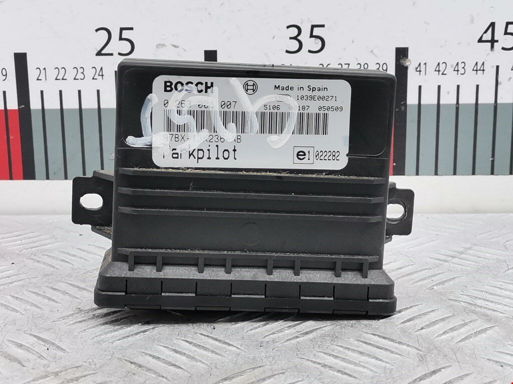 Блок управления парктрониками Ford Fusion 97BX13K236AB арт. 1998680