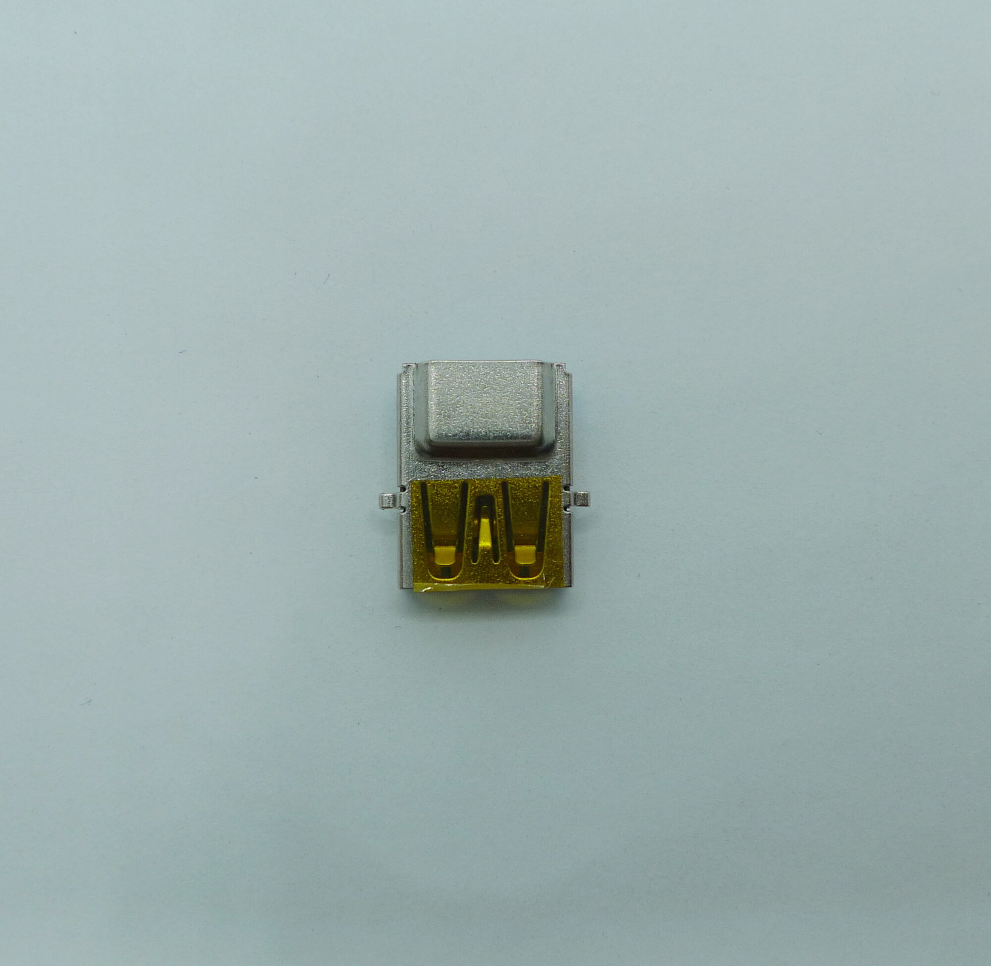 Разъем USB №19