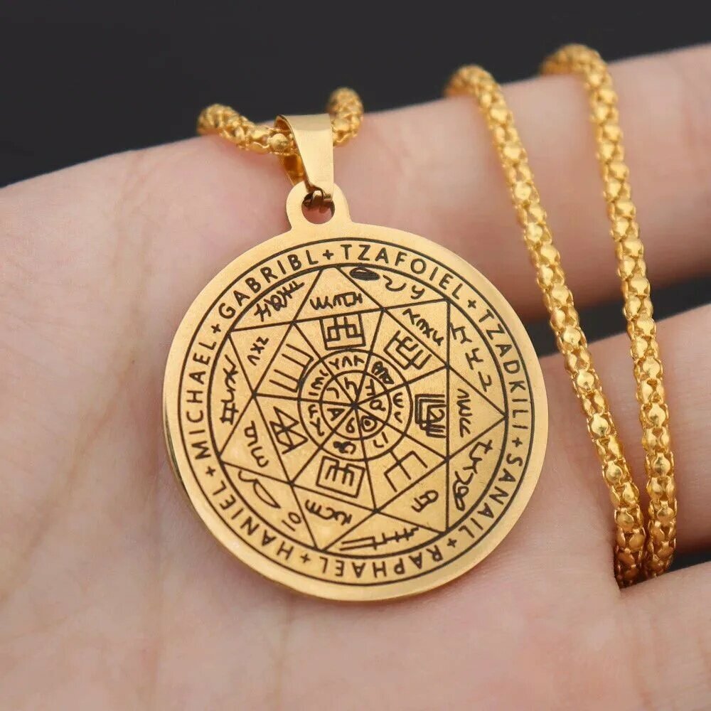 Славянский оберег Коловрат на цепочке