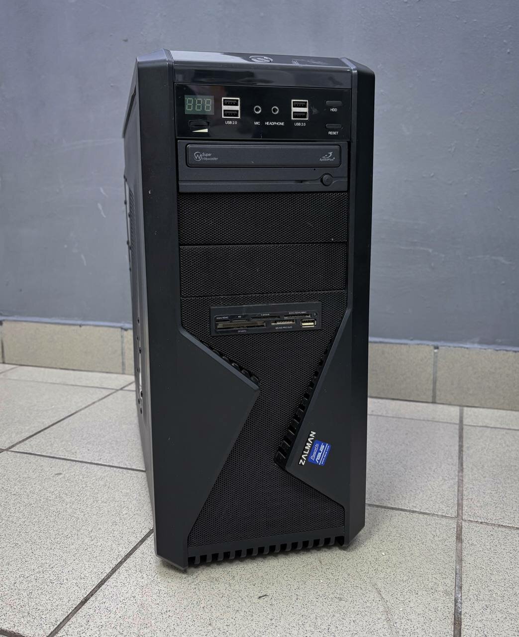 Системный блок Intel(R) Xeon(R) CPU E3-1230 V2 @ 3.30GHz, RAM 16 Гб; 1тб SSD, NVIDIA GeForce GTX 1050 Ti