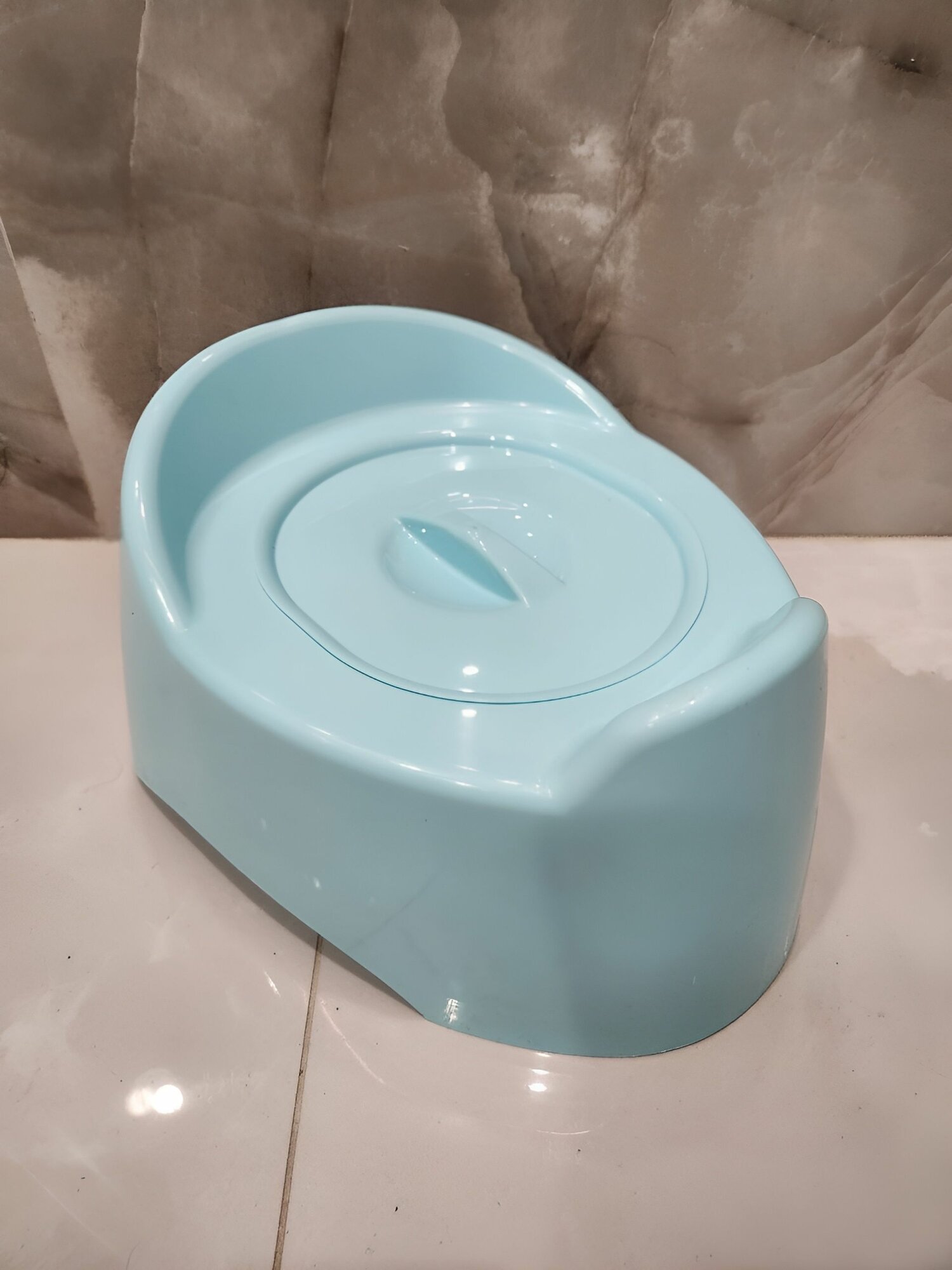 Горшок детский с крышкой, голубой