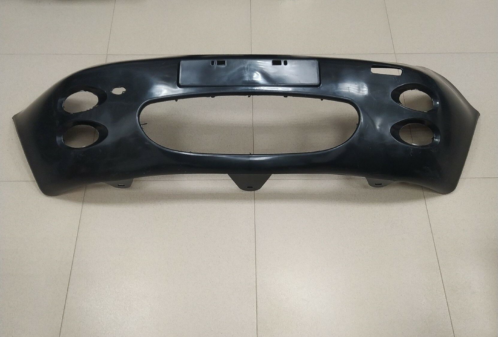 Бампер передний (овал) Chery QQ [1.1 8V 5MT хетчбэк] S112803600ABDQ