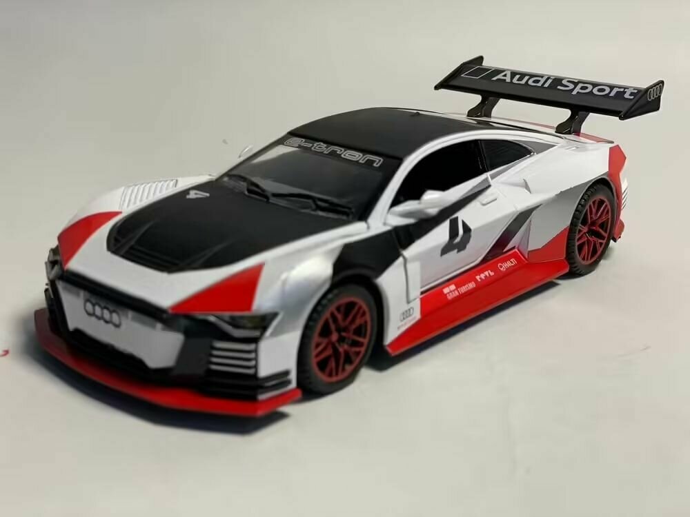Машинка металлическая коллекционная 17 см 1:32 AUDI RS -hz