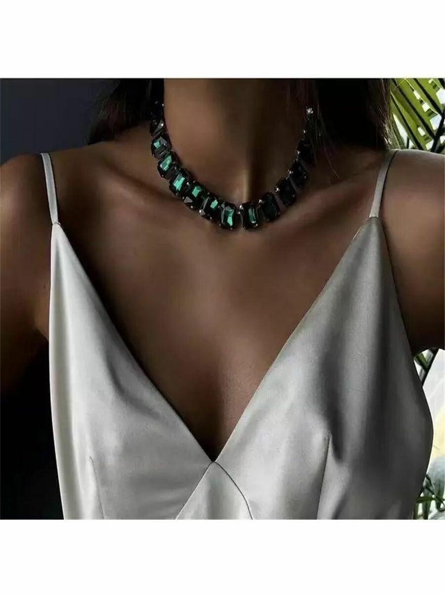 Колье, кристалл