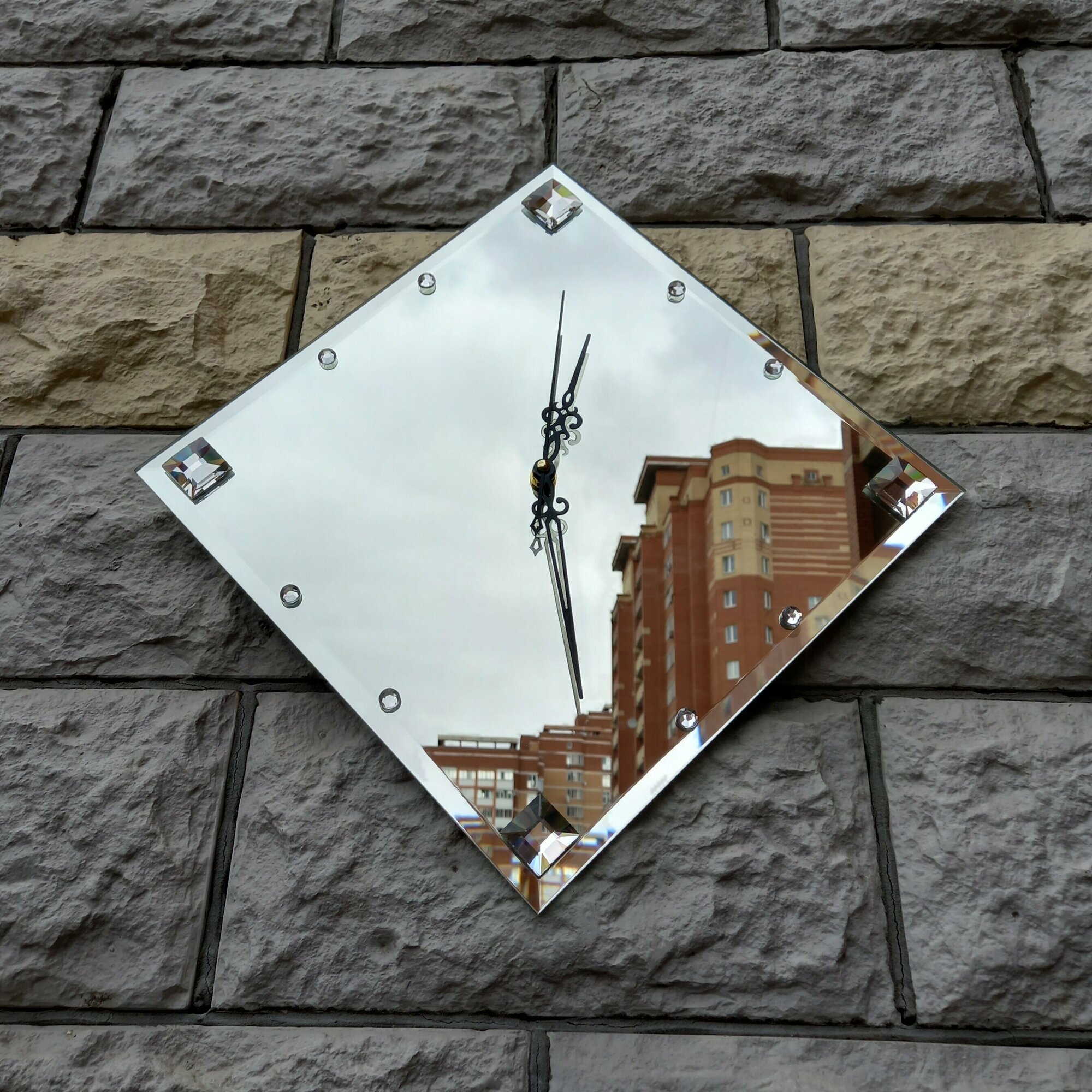 Часы настенные зеркальные Кристалл