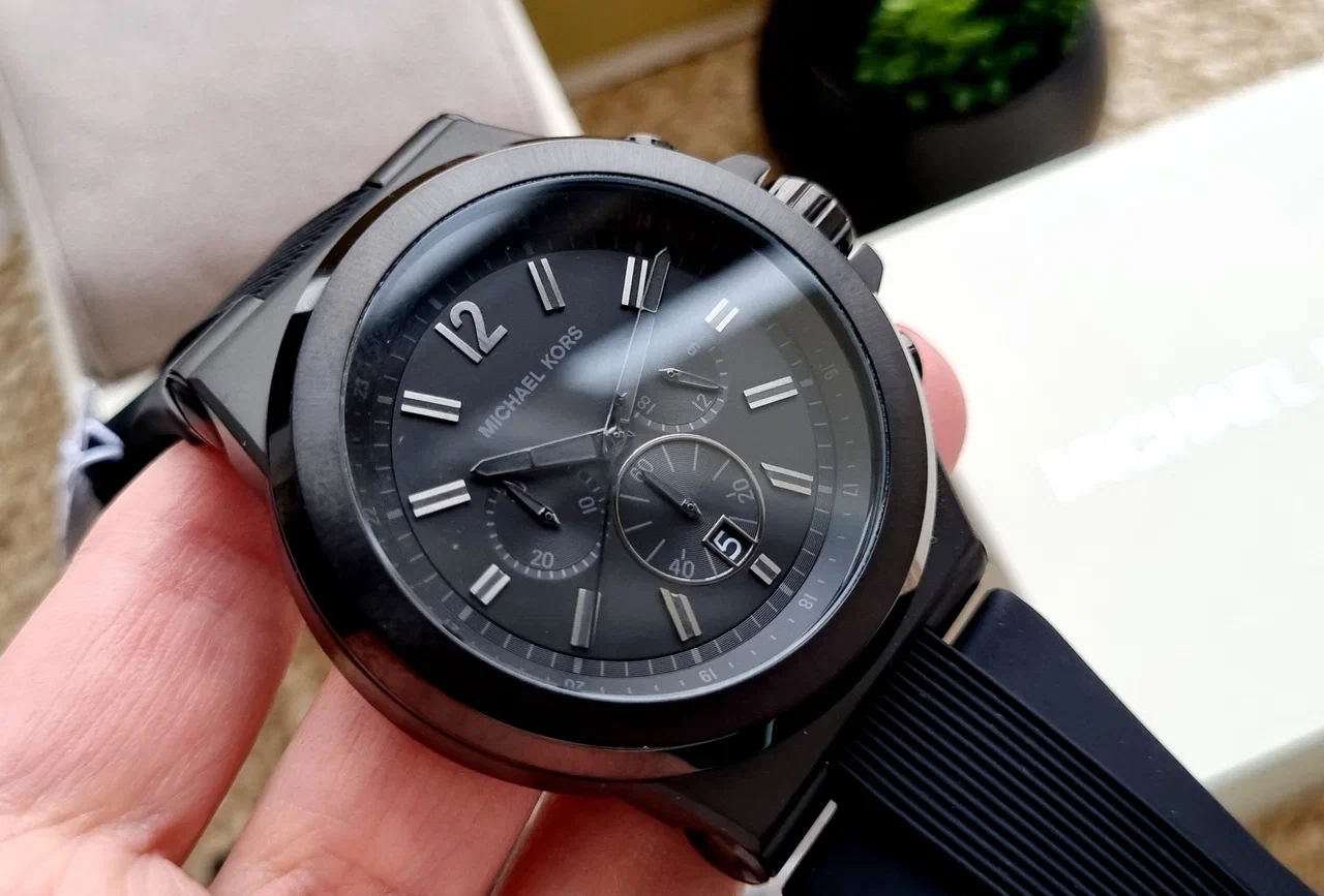 Наручные часы