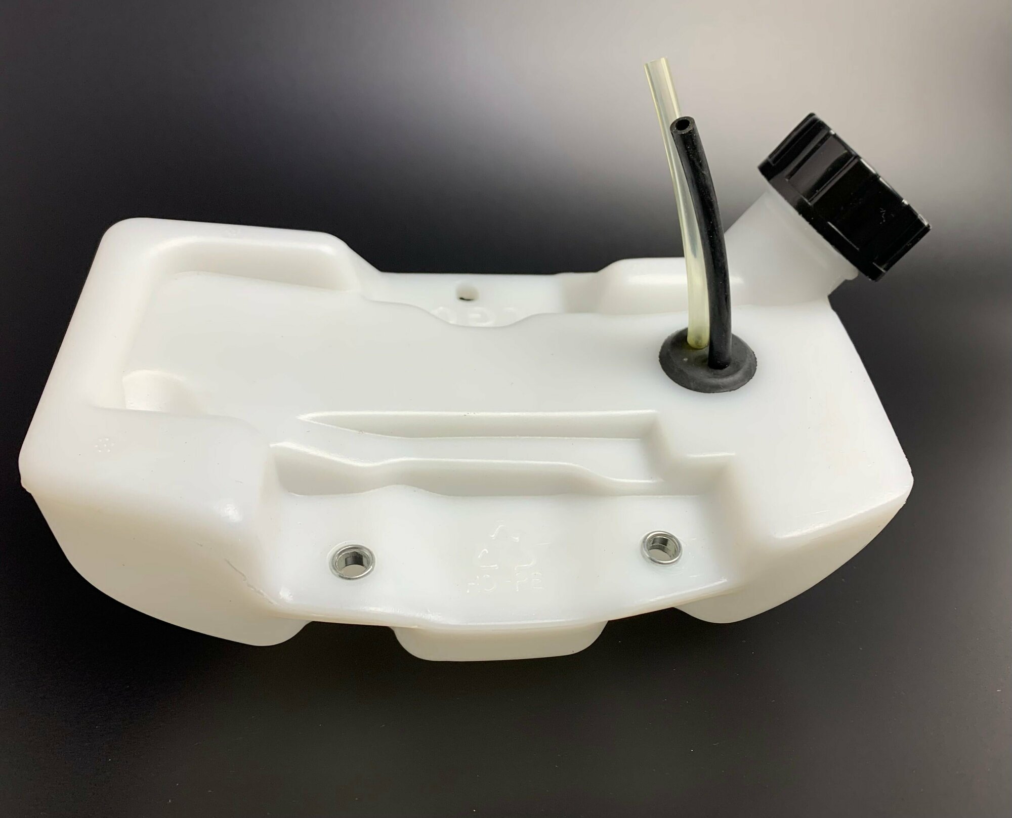 Бак топливный в сборе для триммера GBC- 026 (2 отверстия) Хопер