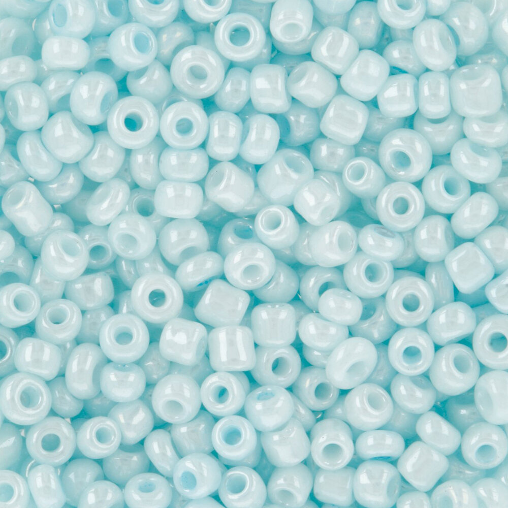 Бисер круглый Zlatka GR967-11 св. голубой 10 гр. 1шт.