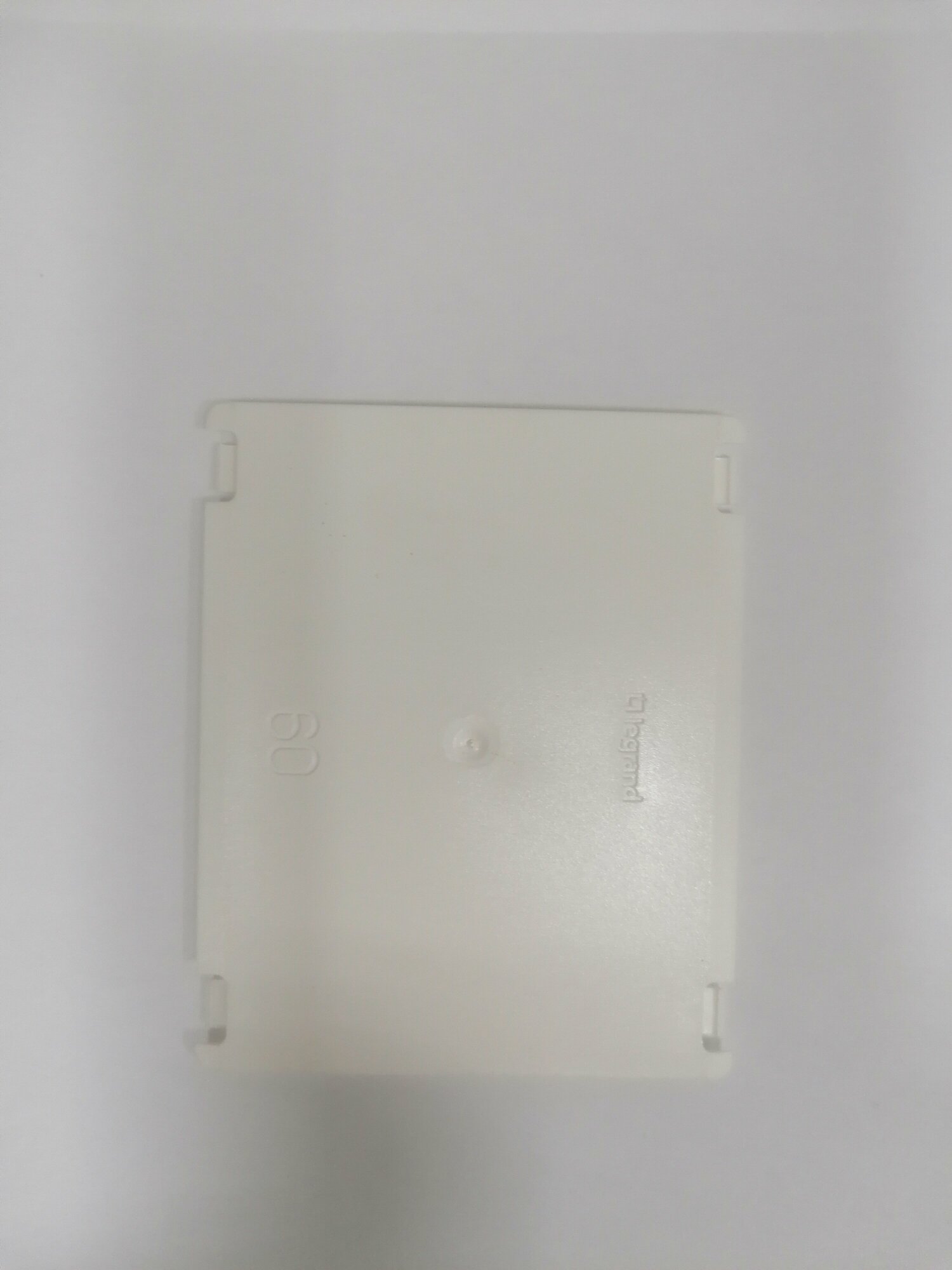 Legrand (Легранд) Уплотнительный зажим для мини-плинтусов DLPlus 60х16/20 белый 030295 - 13 шт