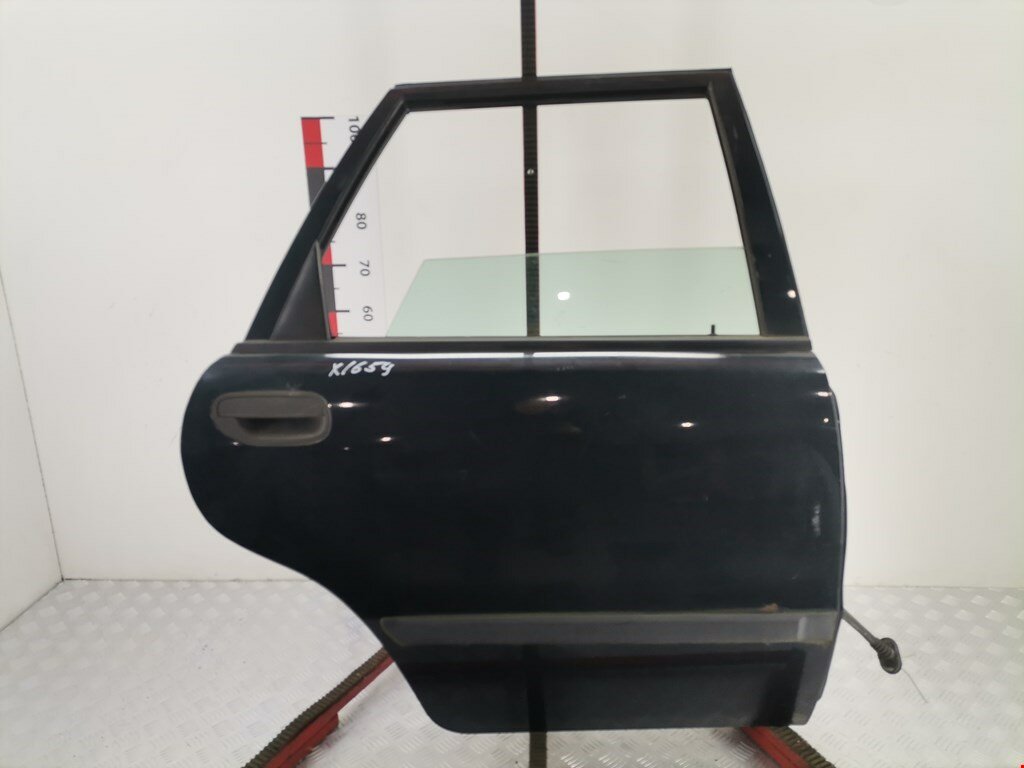 Дверь задняя правая Volvo S40 V40 1 30882908 арт. 1416906