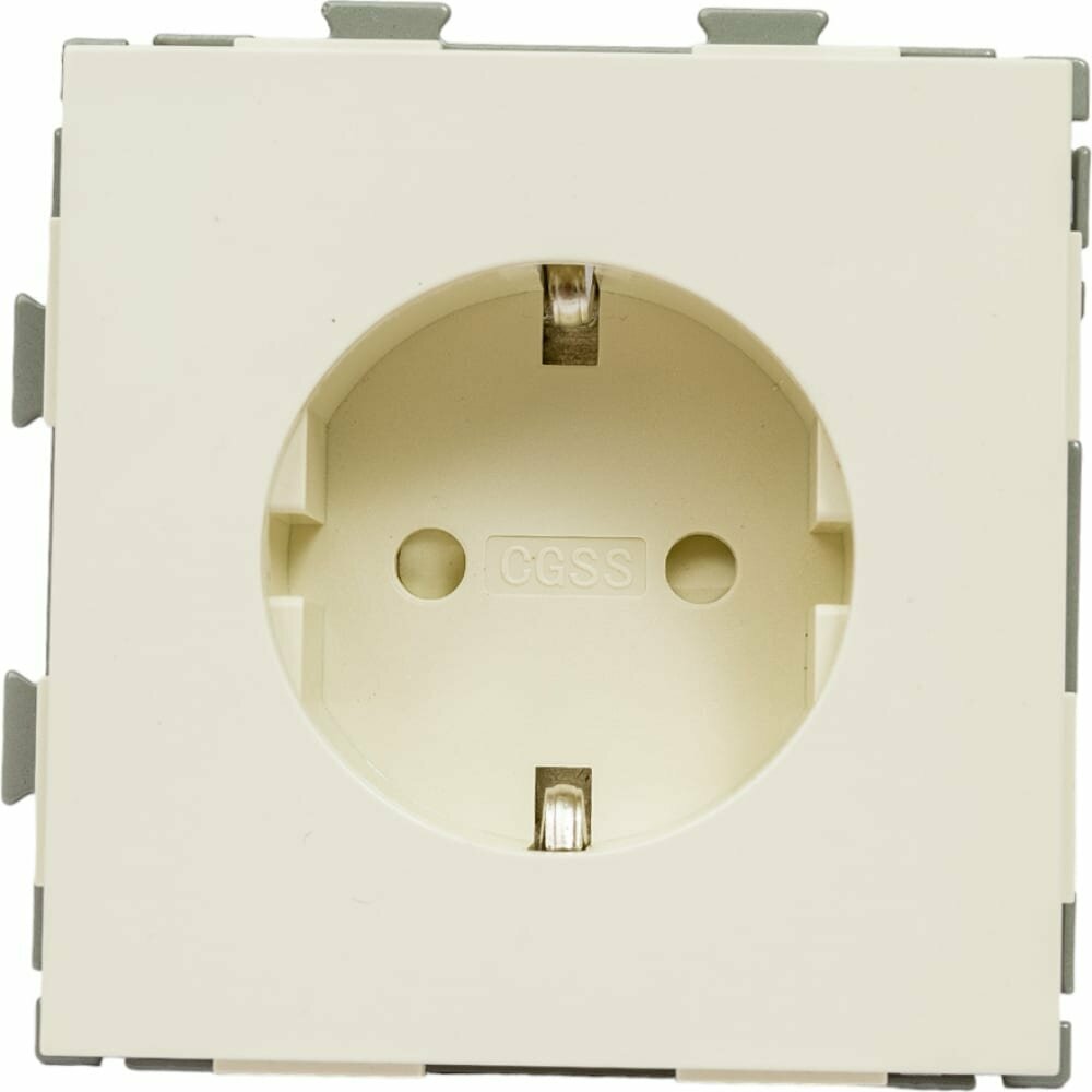 Электрическая розетка с заземлением CGSS 16А бежевая Практика PL-W160A-BGG, из современного, 16 А