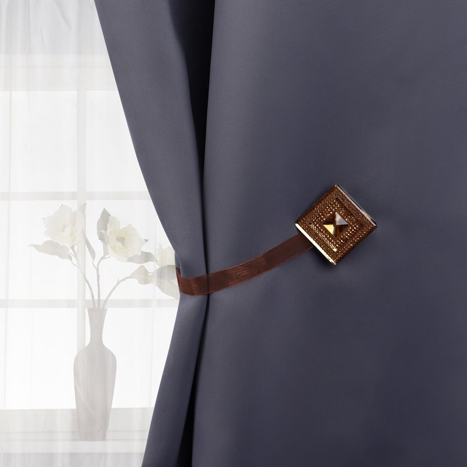 Подхват для штор «Блестящий квадрат», 4×4 см, коричневый