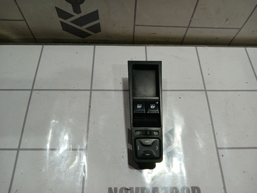 Блок управления стеклоподъемниками LADA VESTA 15-19