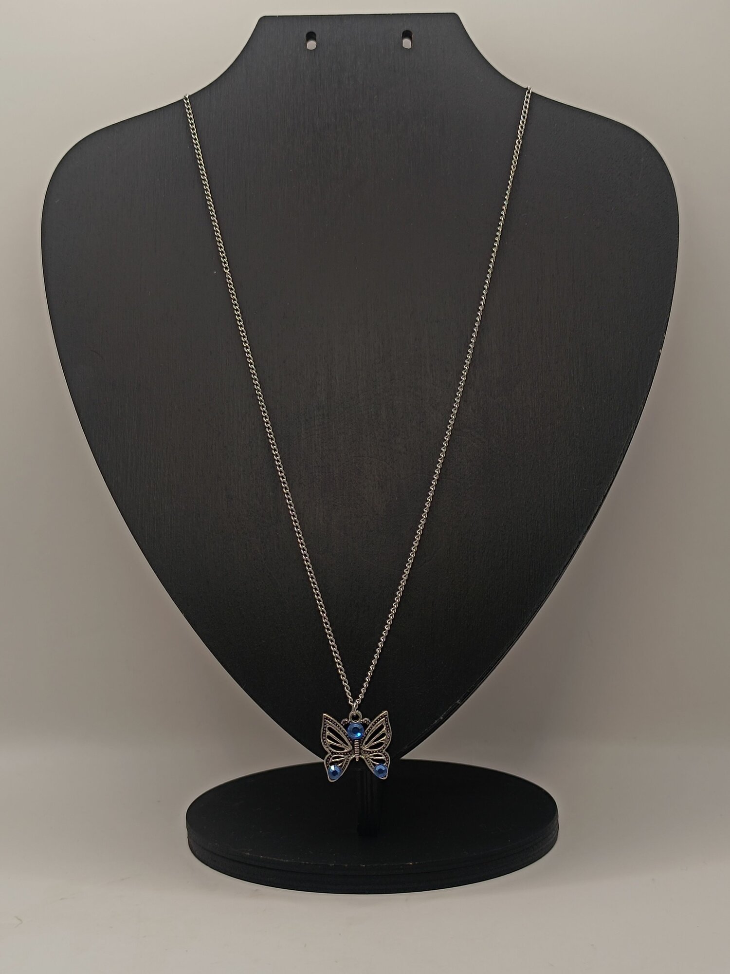 Винтажный кулон на цепочке, бабочка, длина 52 см.
