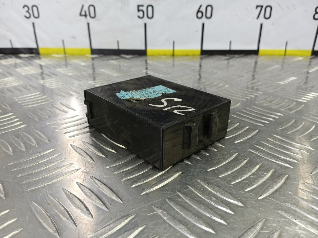 Блок управления Б/У для SUZUKI IGNIS II (2003—2008) 3886086G00